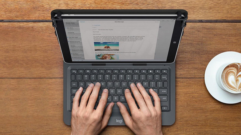 [Nuo 69.99 €] Logitech "Universal Folio + Keyboard" (9-10") Black ...
